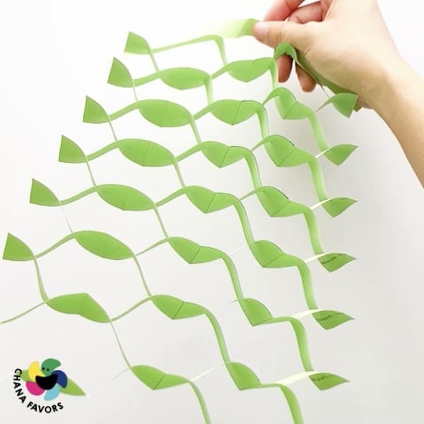 Easy Paper Net Garland - CHANAFAVORS