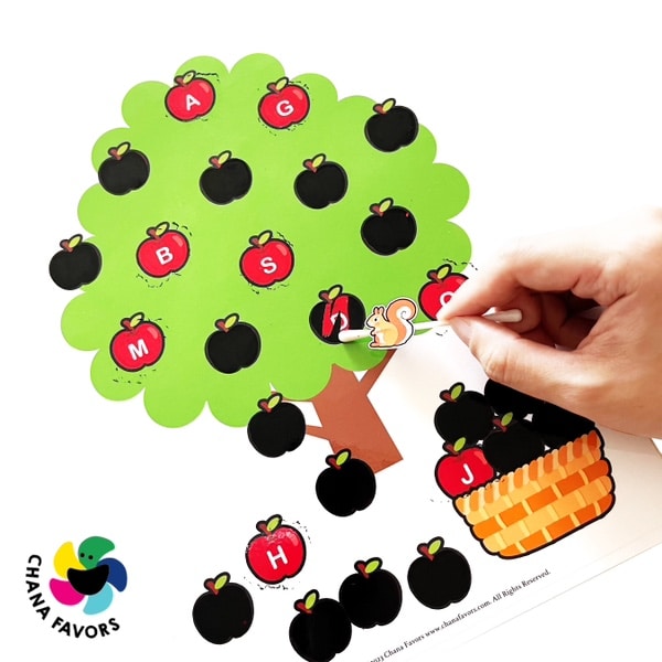 Alphabet Apple Quest - CHANAFAVORS